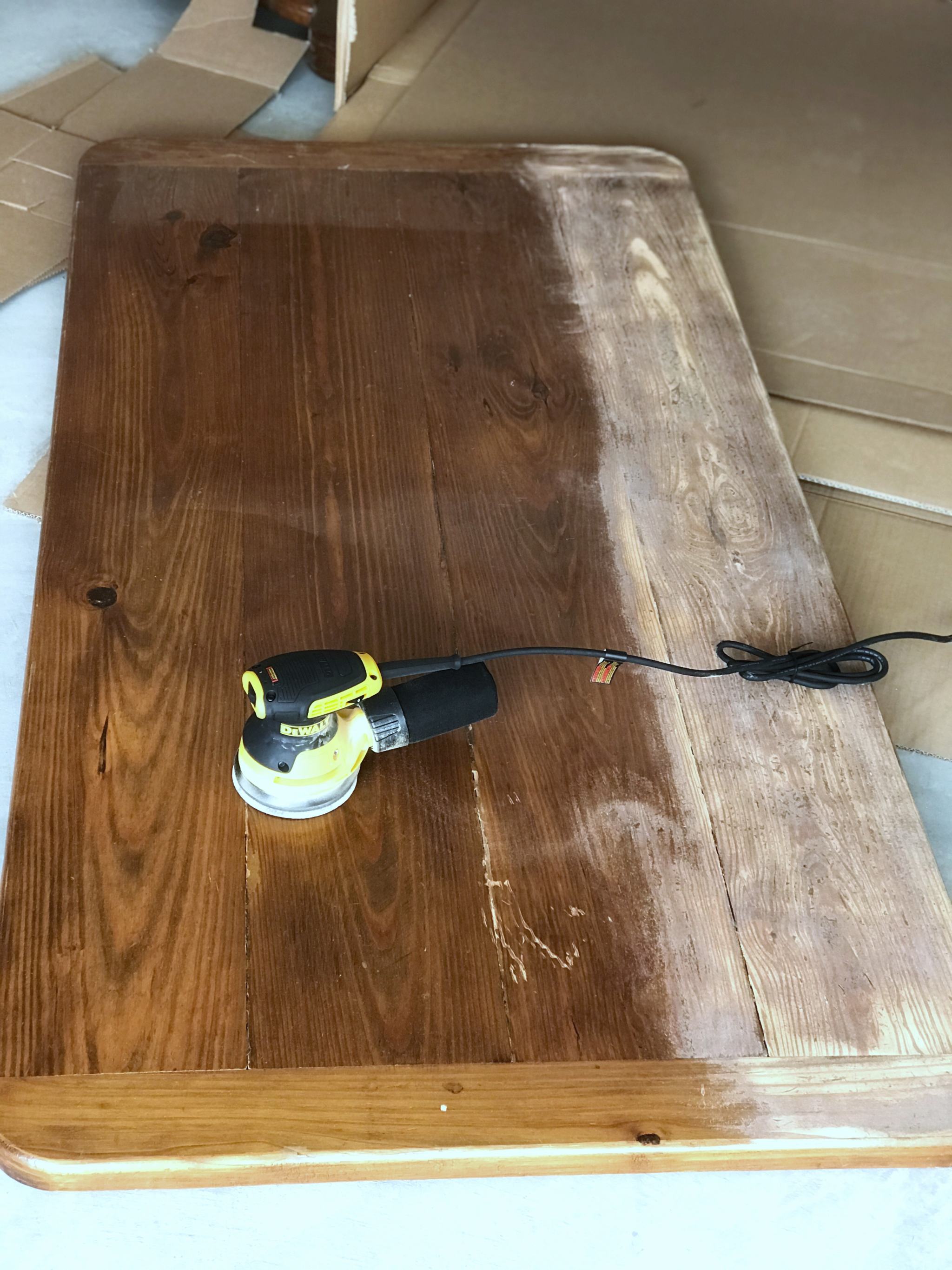 Farmhouse Table Makeover - With a Wink and a Smile